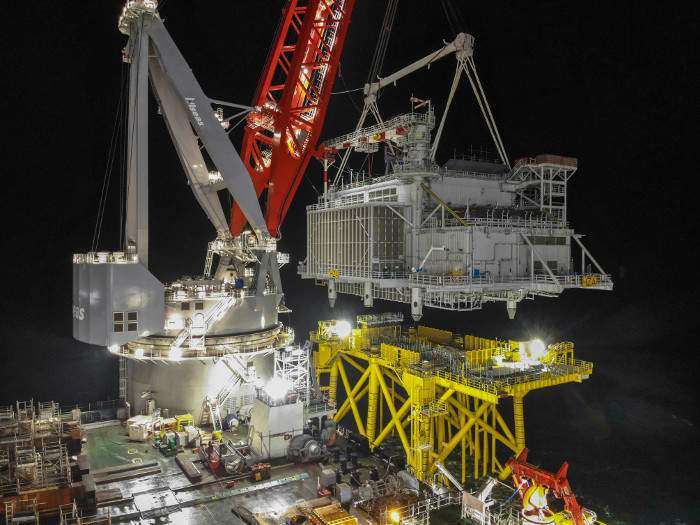 Hollandse Kust zuid Alpha topside installed | 4C Offshore News