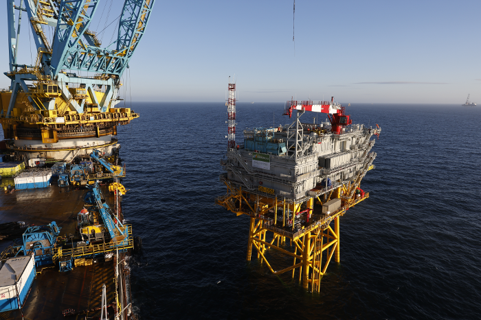 Offshore substation installed at Saint-Brieuc TGS 4C | 4C Offshore News