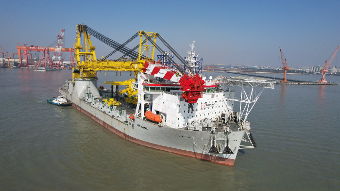 Jan De Nul's latest heavy lift vessel leaves the shipyard TGS 4C | 4C ...