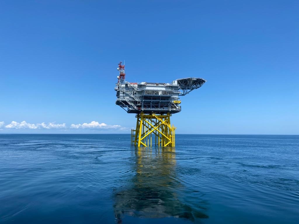 AVANGRID COMPLETION OF THE FIRST OFFSHORE SUBSTATION IN THE U.S. | 4C ...