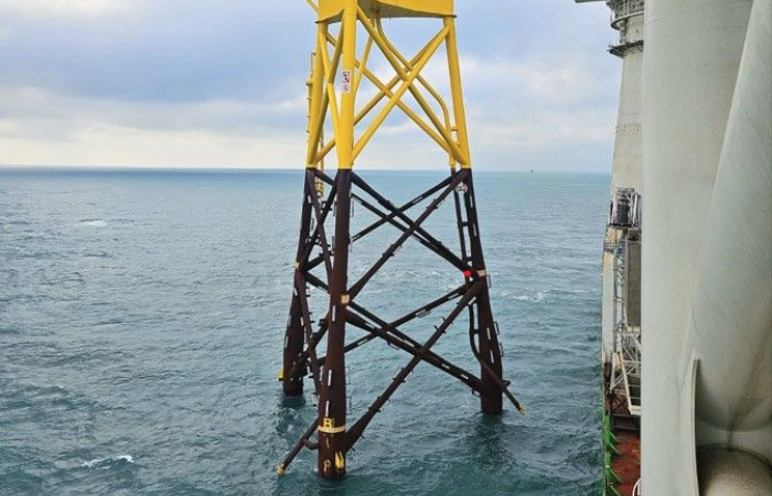 Zhong Neng project celebrates successful jacket installation | 4C ...