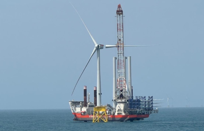 Zhong Neng wind farm completes first turbine installation | 4C Offshore ...