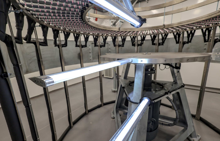 AkzoNobel unveils 'world-first' wind turbine blade testing facility ...