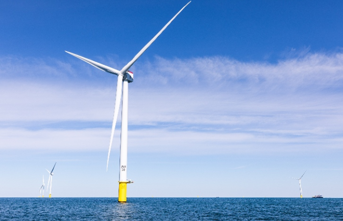 Vineyard Wind 1: Largest operating offshore wind farm in the U.S. now ...