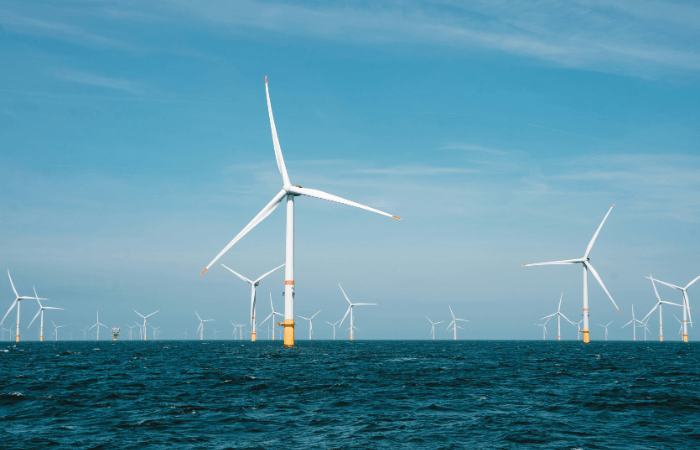 UK Government announces record-breaking clean energy projects to power ...