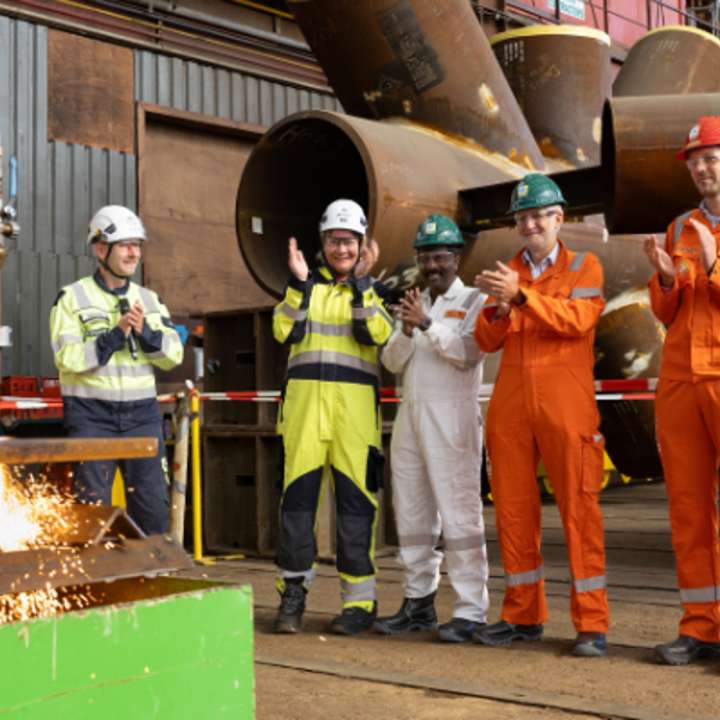 TenneT celebrates first steel cut for 2GW offshore wind platform TGS 4C ...