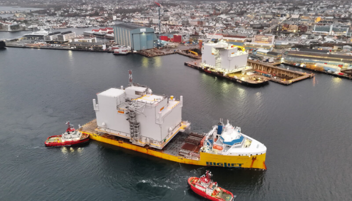 Hornsea 3 offshore wind platform joins sibling at Norwegian port TGS 4C ...