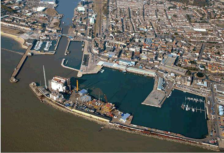 Contracts issued for East Anglia One base | 4C Offshore News