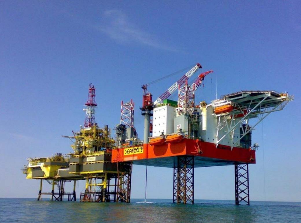 Seafox 2 - Jack-up barge | 4C Offshore