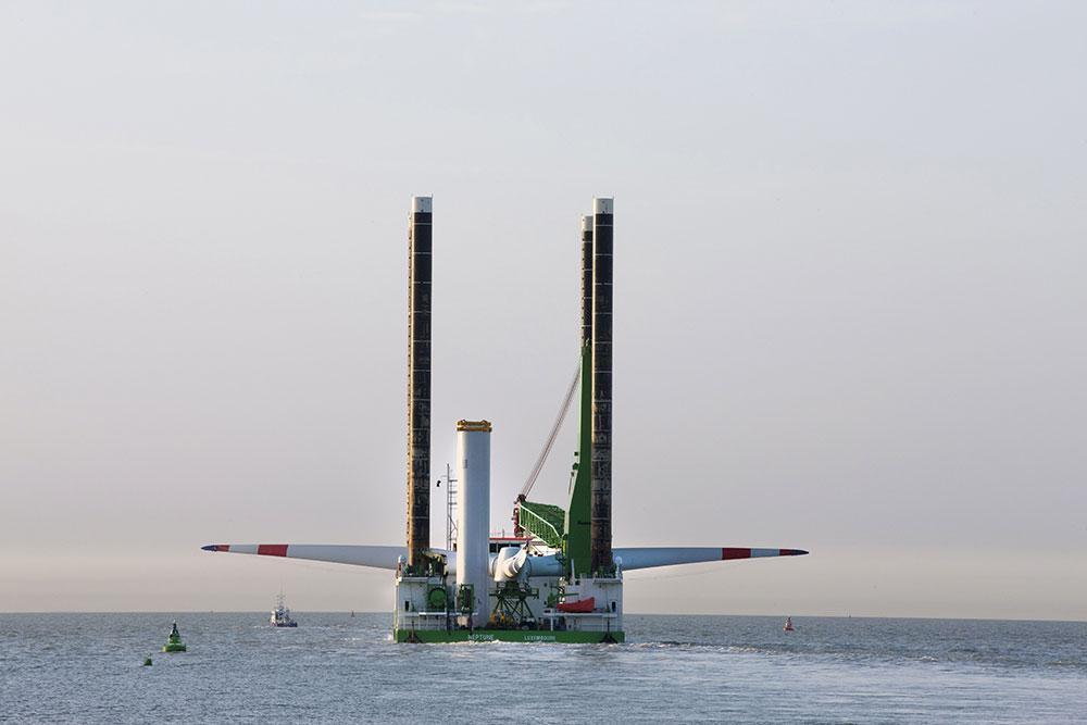 Neptune - Jack-up barge | 4C Offshore